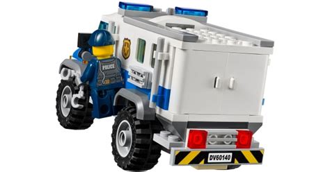 Lego City Ограбление на бульдозере 60140 — купить по лучшей цене в ...