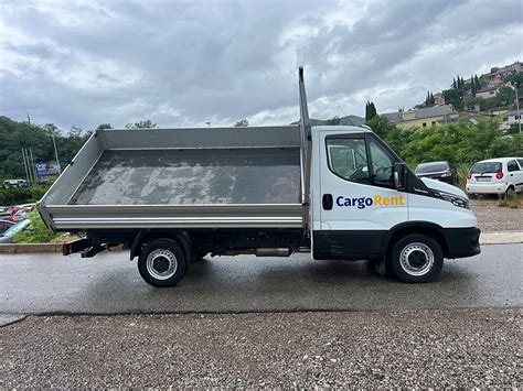 Iveco Daily Hi Matic S CargoRent Rijeka Najam Kombija Po Najpovoljnijim Cijenama