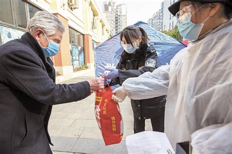 90后警花坚守一线 荆楚网 湖北日报网