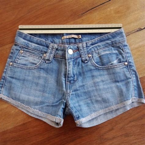 Sexy Girl Jeans Shorts Grösse S Sommer Hit Kaufen Auf Ricardo
