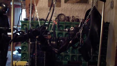 Full Rubber Sling Play