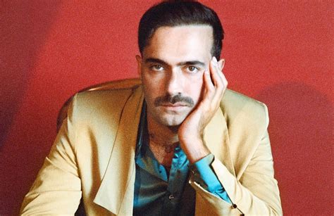 Mert Demir Kimdir Kadın Rehberim