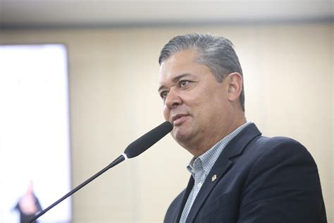 Primeira Sessão Ordinária De 2023 Da Câmara De Blumenau Tem Posse Da
