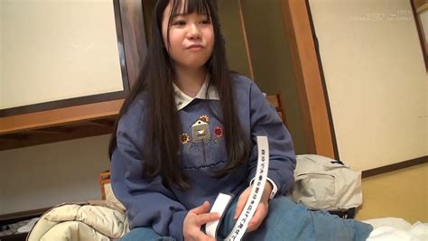 みゆう編】尾瀬高原温泉で見つけたお嬢さん タオル一枚 男湯入ってみませんか？ 近年稀にみる混雑ぶりで 423200人気av女優観察日記