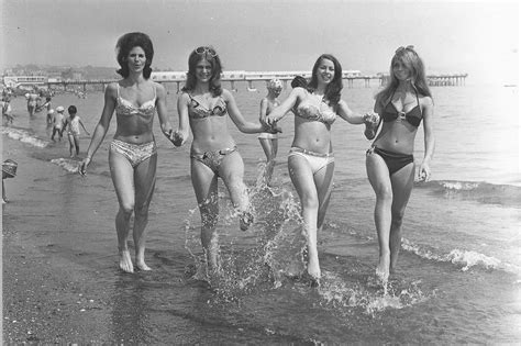 Vintage Girls From Festival Theatre In Sea At Paignton July 1972