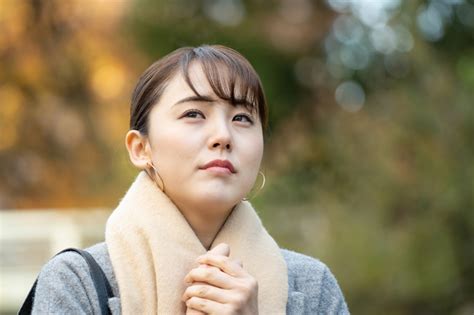 なぜか結婚から遠ざかってしまう「結婚できない女性」あるある行動4選（1 2） Mimot ミモット