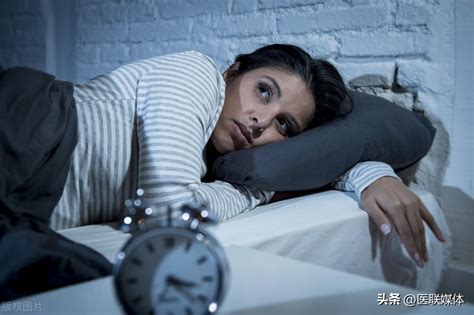为何凌晨三、四点总是“自然醒”？多半是这3种情况 Nestia
