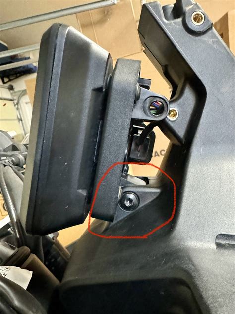 2023 890 Adventure Issue Removing Tft Speedo To Make Room For Gps