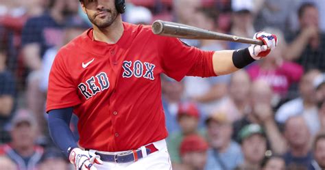 Is It Time For The Red Sox To Sell J D Martinez Amid MLB Trade Rumors News Scores