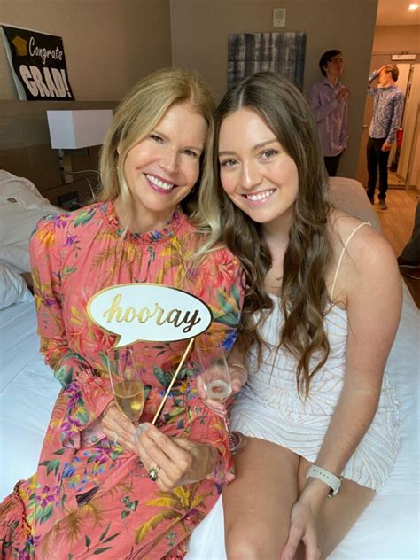 Beth Binger On Linkedin Celebrating My Niece Sarah This Weekend For Her Mba Graduation At Florida…