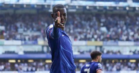 Nicolas Jackson Commits To Chelsea With Long Term Deal Football