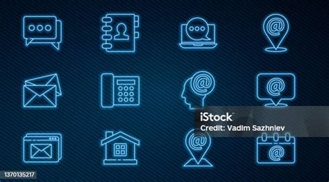 이메일 메일 및 전자 메일 랩톱 전화 봉투 음성 거품 채팅 및 주소록 아이콘에서 채팅 메시지 알림으로 줄 달력을 설정합니다 벡터 0명에 대한 스톡 벡터 아트 및 기타 이미지