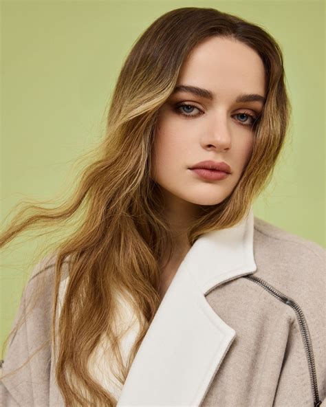 Joey King Image