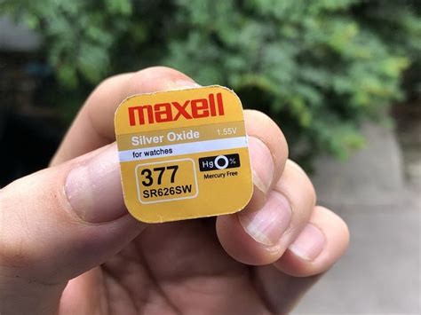 Pin cúc áo Maxell Silver Oxide bạc SR626SW 377