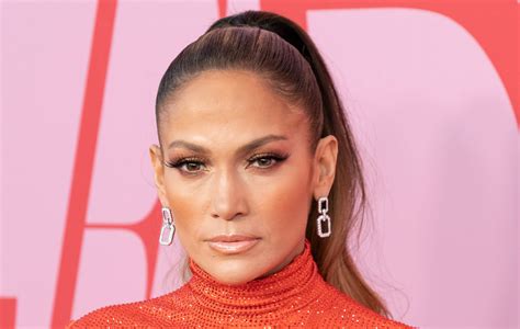 Jennifer Lopez W Stroju Kąpielowym Trudno Uwierzyć że Ma 53 Lata