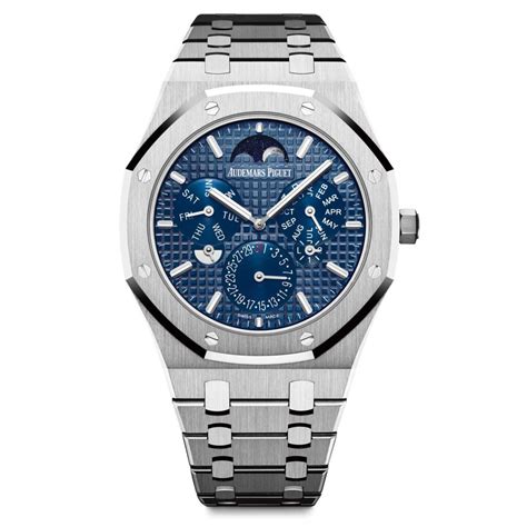 I Am Legend — The Jaeger Lecoultre Calibre 920 Revolution Watch