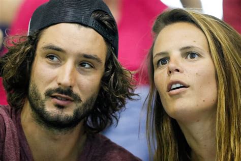 Jérémy Frérot Victime Dune Intoxication Alimentaire En Plein Concert