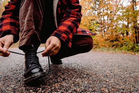 7 Shoes Fitting Tips To Make Your Foot Comfortable By Choosing Right