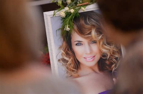 Отец Жанны Фриске заявил что начал задыхаться от «оживления дочери на