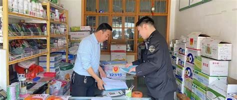 槐林市场监管所开展农资市场专项检查经营户产品价格