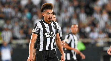 Conheça Os 15 Melhores Zagueiros Brasileiros Da Atualidade
