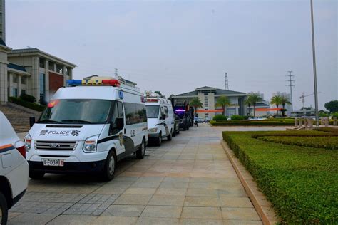 【第一发布】全市公安机关节前武装巡游：誓保平安 震慑犯罪！韶关发布