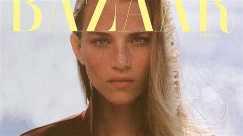 Rebecca Leigh Longendyke Oozes Sex Appeal On The ‘simple But Effective