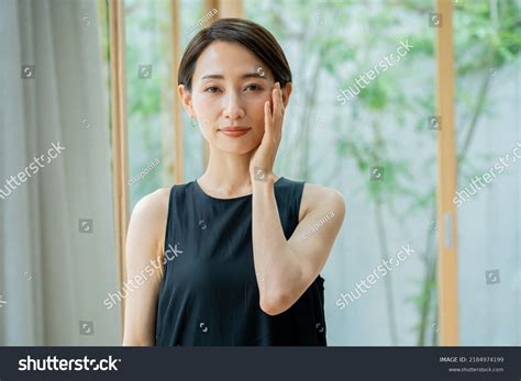 자외선 모발: 758개가 넘는 로열티 프리 라이선스 대상 스톡 사진 | Shutterstock