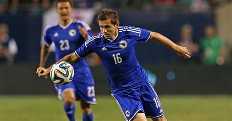 Senad Lulić Predvodio Švajcarsku