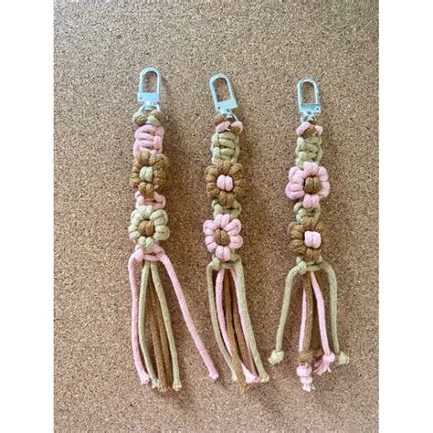 Macreme Daisy Flower Keychain Souvenir Shopee Philippines