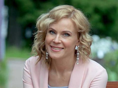 Актриса Мария Куликова рассказала о своем первом мужчине МК