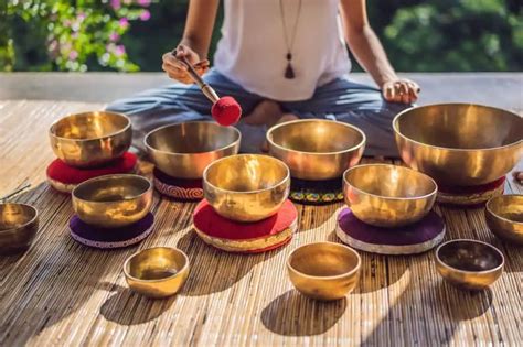 Using Singing Bowls For Meditation At Derrick Diamond Blog