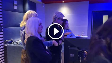 Estados Unidos Se Rinde Ante Nebulossa Los De Ondara Y La Artista Gloria Trevi Graban Un Remix