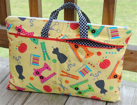 Zippered Tote Bags With Pockets Pattern IUCN Water