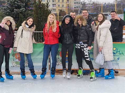 Ученици от 93 СУ „Александър Теодоров Балан“ посетиха Ледения парк в Княжевска градина