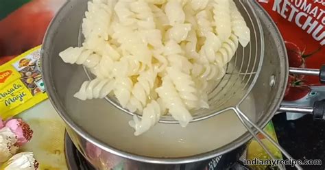 Masala Pasta Recipe In Hindi रेस्टोरेंट स्टाइल मसाला पास्ता बनाने के