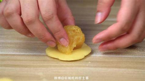 秘制私房鳳梨酥配方大公開丨WATU挖土美食 每日頭條