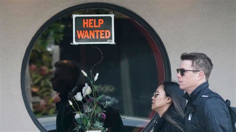 Us Unemployment Claims Tick Up To 245000 But Still Low