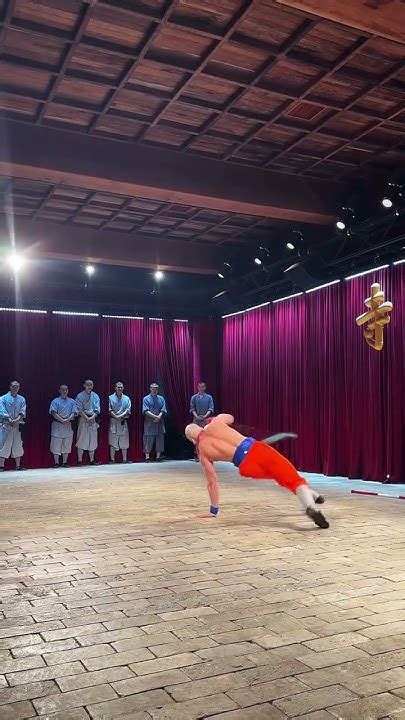 英國少林弟子展示少林功夫，臺上壹分鐘臺下十年功！kungfu Shaolin Shorts Youtube