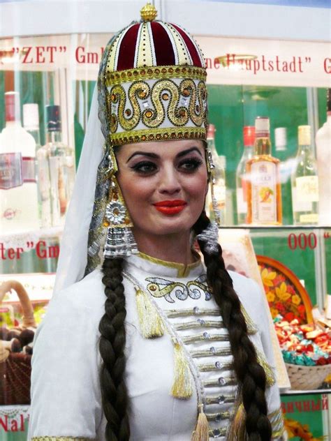 НАРОДНЫЙ КОСТЮМ Cherkess Народный костюм Костюм Культура