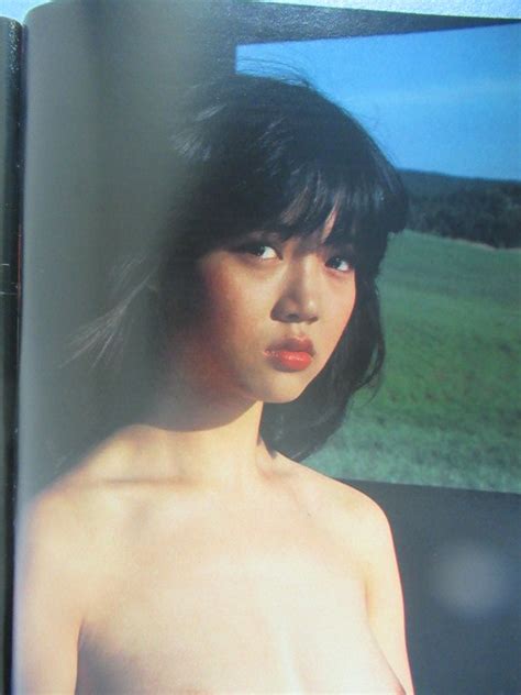 目立った傷や汚れなしGORO 洞口依子 激写 井丸ゆかり 岩渕智子 秋本奈緒美 河上幸恵 北の湖敏満 昭和58年の落札情報詳細