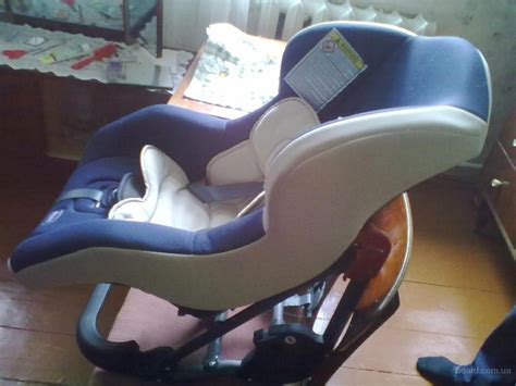 Автокресло Chicco Artsana Universal ,синее,0-18kg - продам. Цена 600 ...