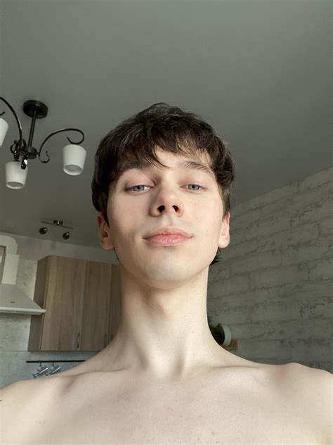 Hey Guysi Am Cute Here Rcuteguys