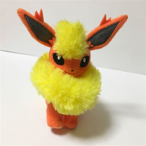 ポケモンセンターオリジナルぬいぐるみ ブースター メルカリ