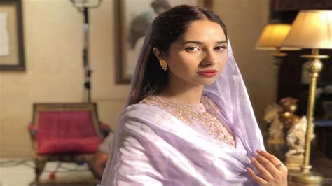 Sabeena Farooq Receives Hate Mail Threats For Playing Haya In Tere
