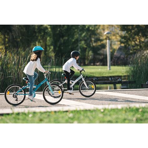 Btwin 100 (2020) - City bikes bike