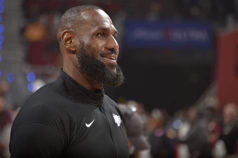 Lebron James Endorses Kamala Harris Ahead Of 2024 Election Silver