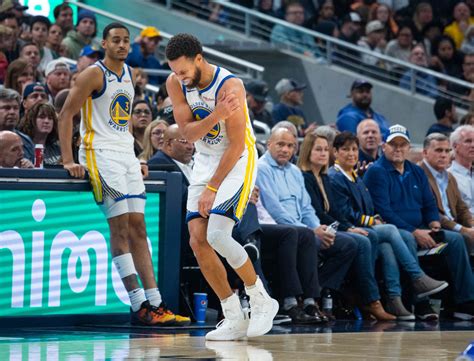 Report Steph Curry To Miss Multiple Weeks With Shoulder Injury