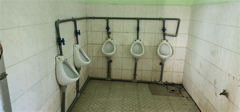 Năm Học Mới Có Còn ám ảnh Nhà Vệ Sinh Trường Học