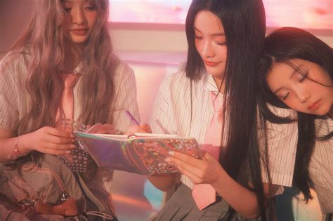 Illit Rilis Foto Konsep Terbaru Untuk Ill Like You” Koreanindo